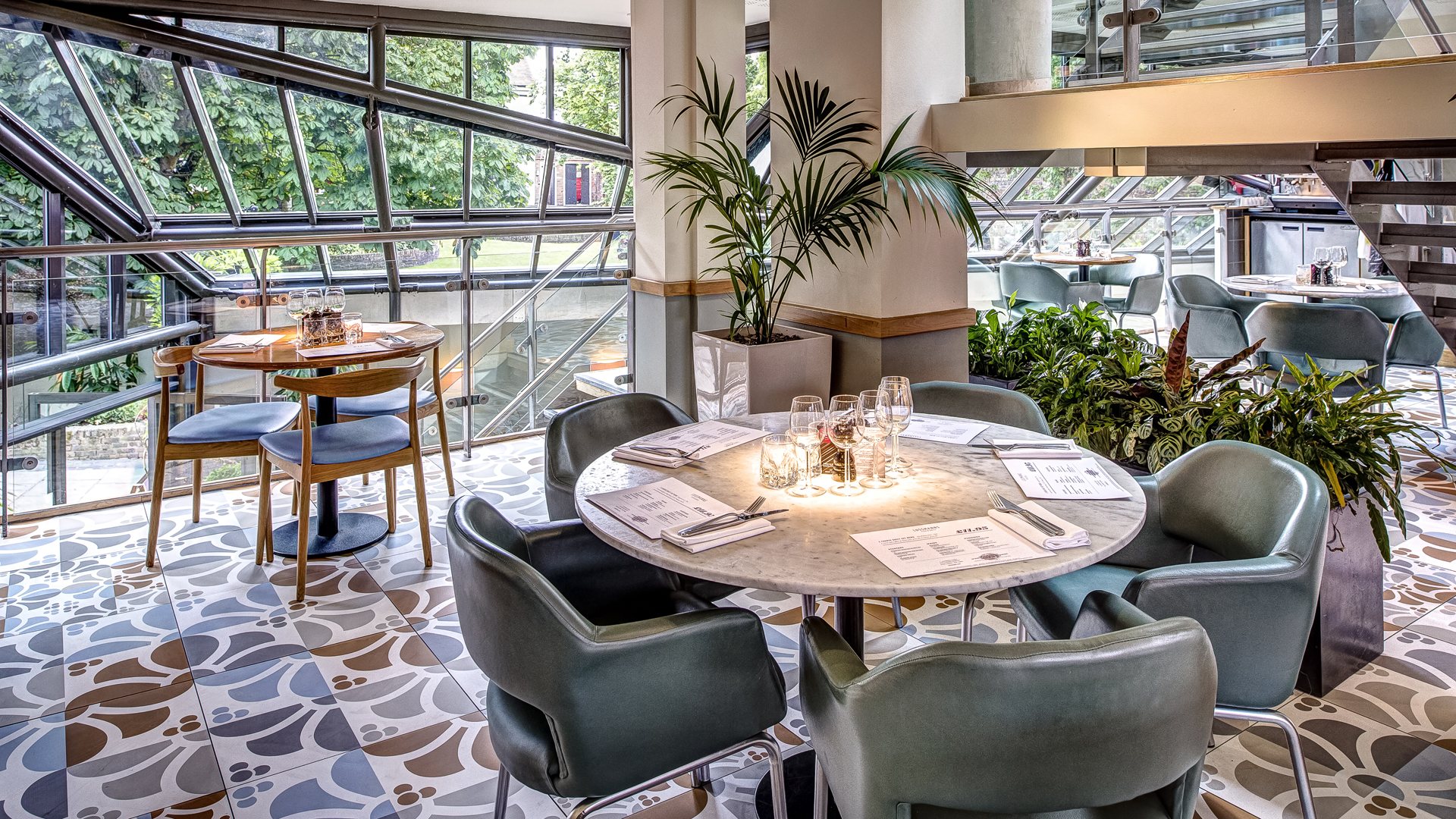 Lussmanns Restaurant St Albans: Steak, Vegetarian, Fish & Grill - AL1